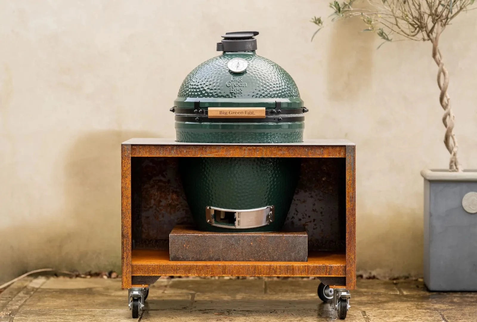 Kitchen Green Egg Unit - CorTen By Somerset Grill Co